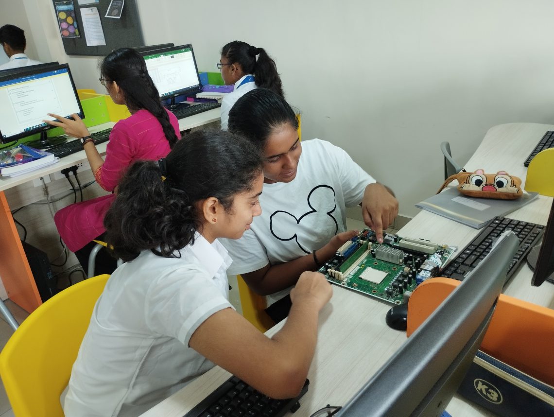 Exploring internal hardware components of computer system @ CPSGS ANN ...