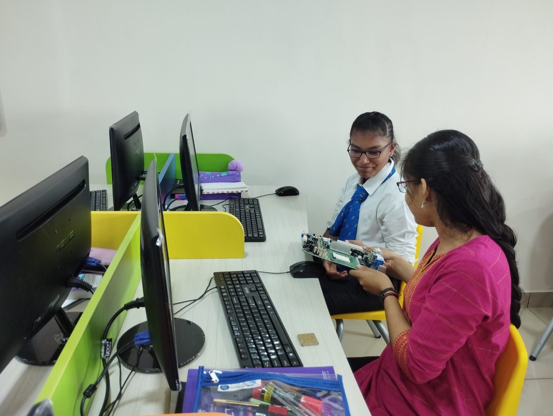 Exploring internal hardware components of computer system @ CPSGS ANN ...