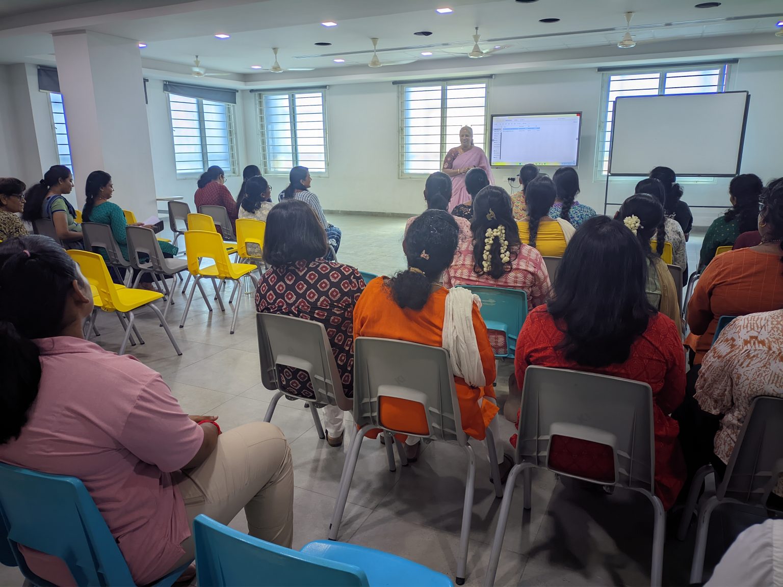 Empowering Educators: A Comprehensive Overview of CPS Global School’s ...